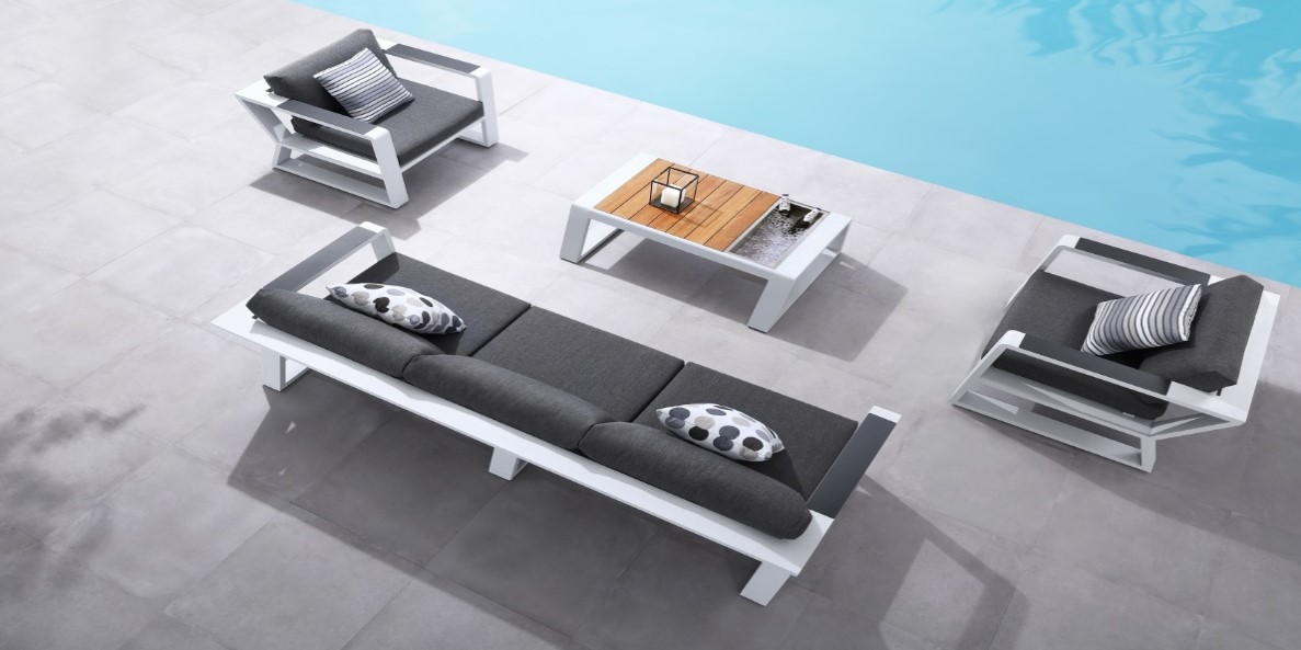 Exee-3 Lounge Set - Rigas Furniture